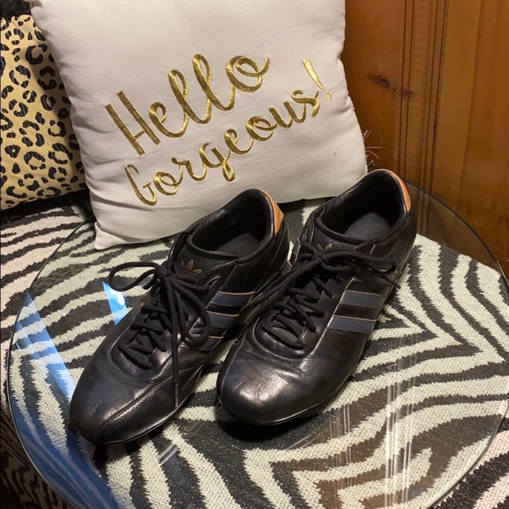 Men’s Vintage Adidas Sneakers - Gem